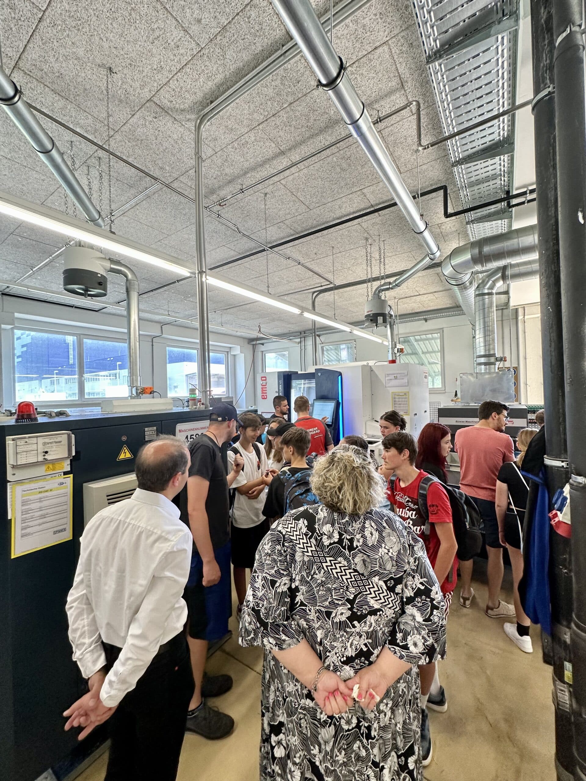 Besuch der NMS Inzing - SFS-Fluidsysteme